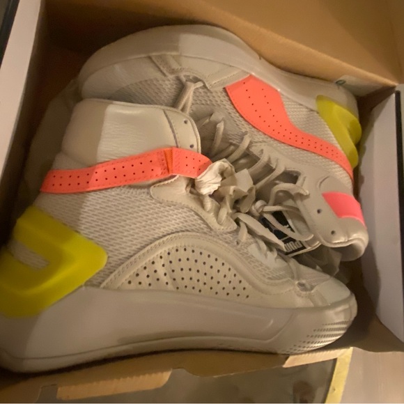 Puma | Shoes | Vintage Hitop Pumas | Poshmark